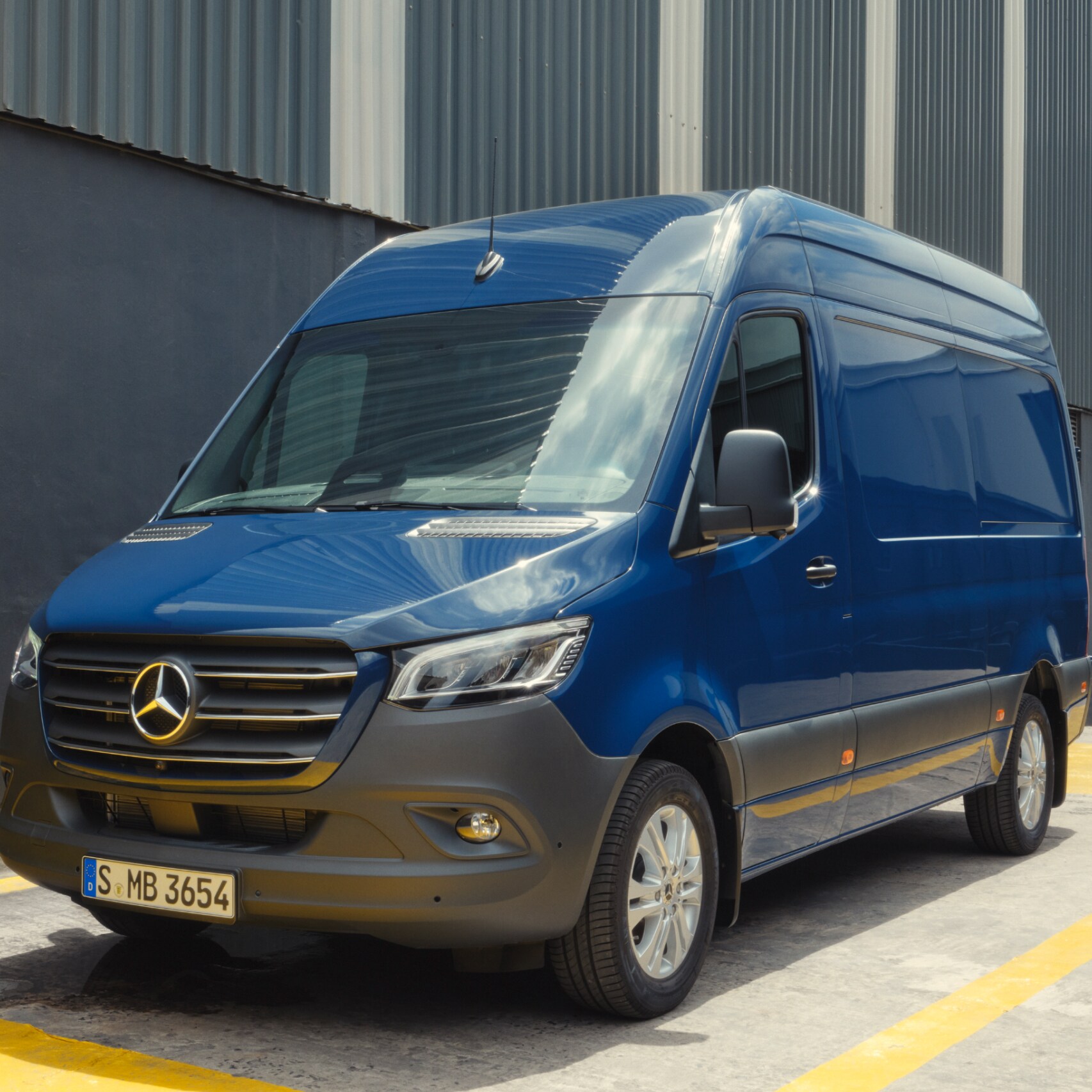 Sprinter Van Dimensions